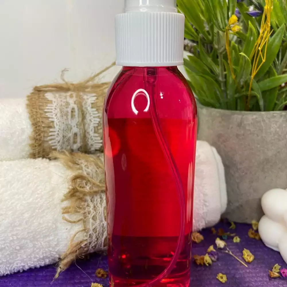 AGUA DE ROSAS - La Plaza Morada