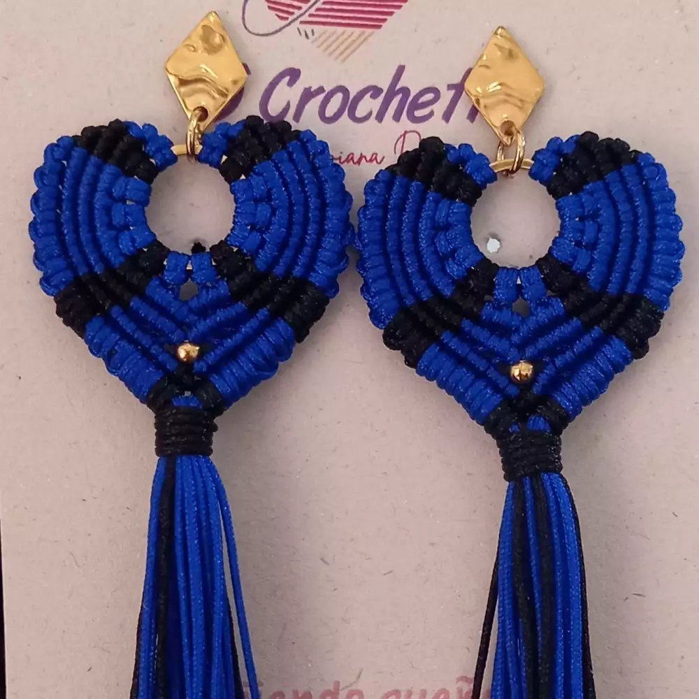Aretes tejidos en Macrame ANA - La Plaza Morada