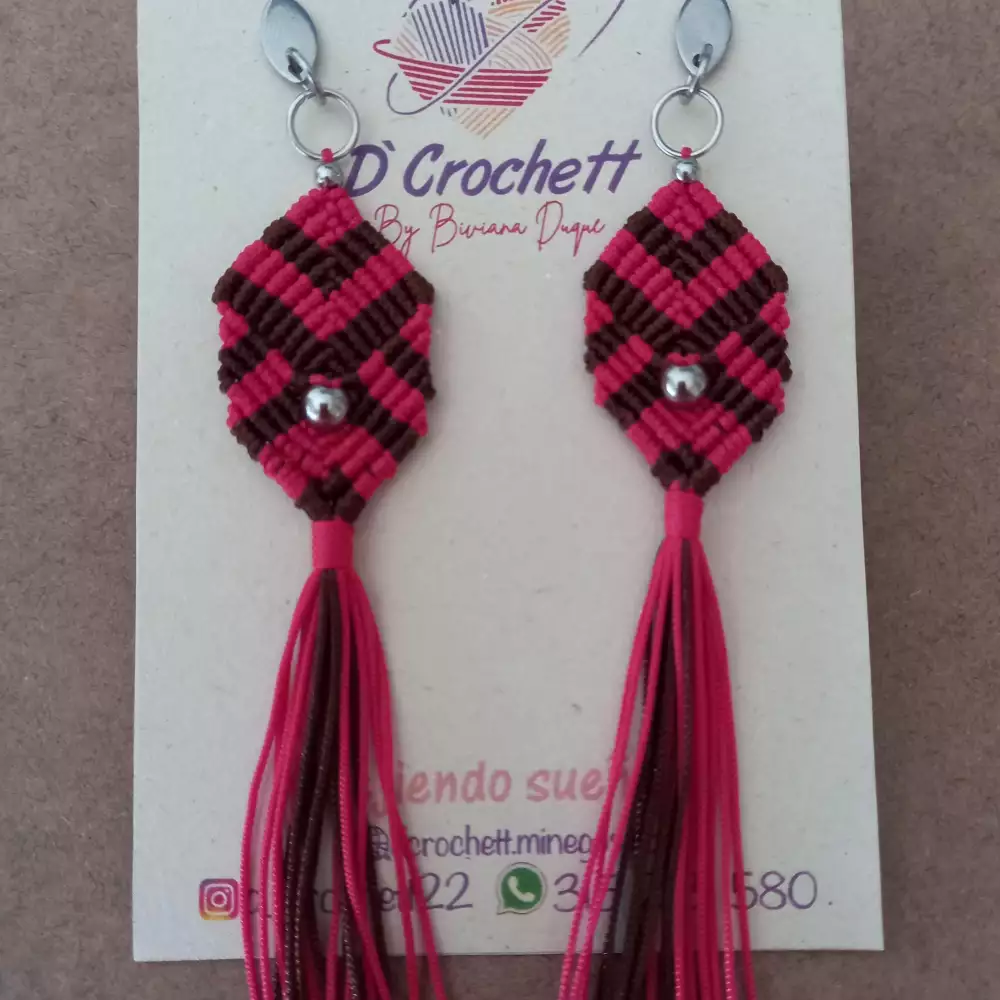 Aretes tejidos en Macrame LUCIA - La Plaza Morada
