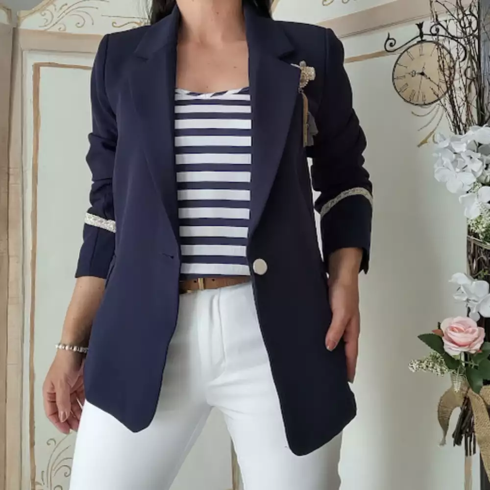 BLAZER AZUL OSCURO | Talla L - La Plaza Morada