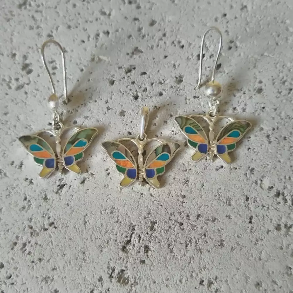 Juego de Mariposas Arcoíris - La Plaza Morada