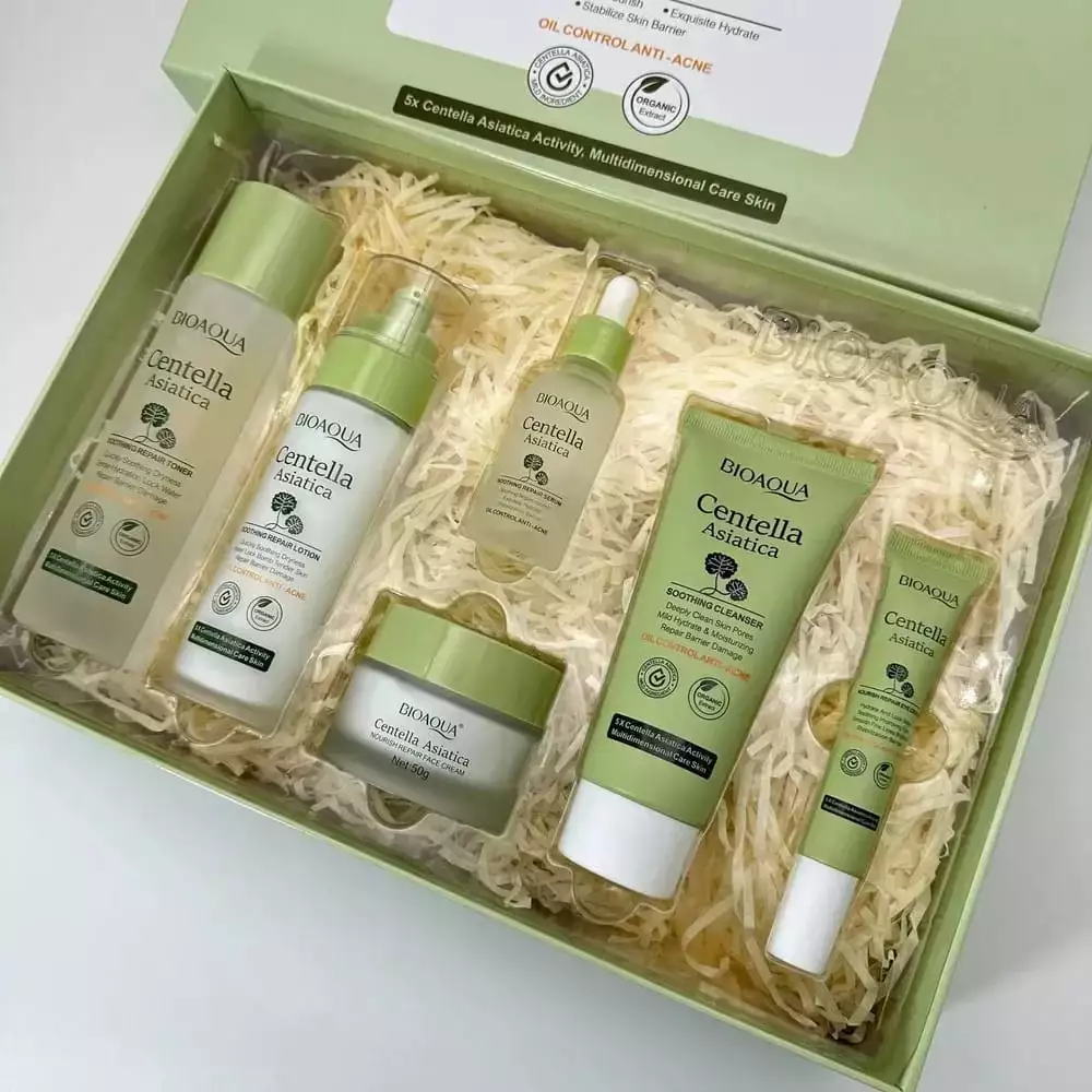 Kit Centella Asiática Bioaqua X6 - La Plaza Morada