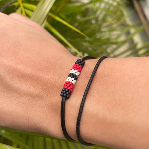 PULSERA EN MIYUKI - La Plaza Morada